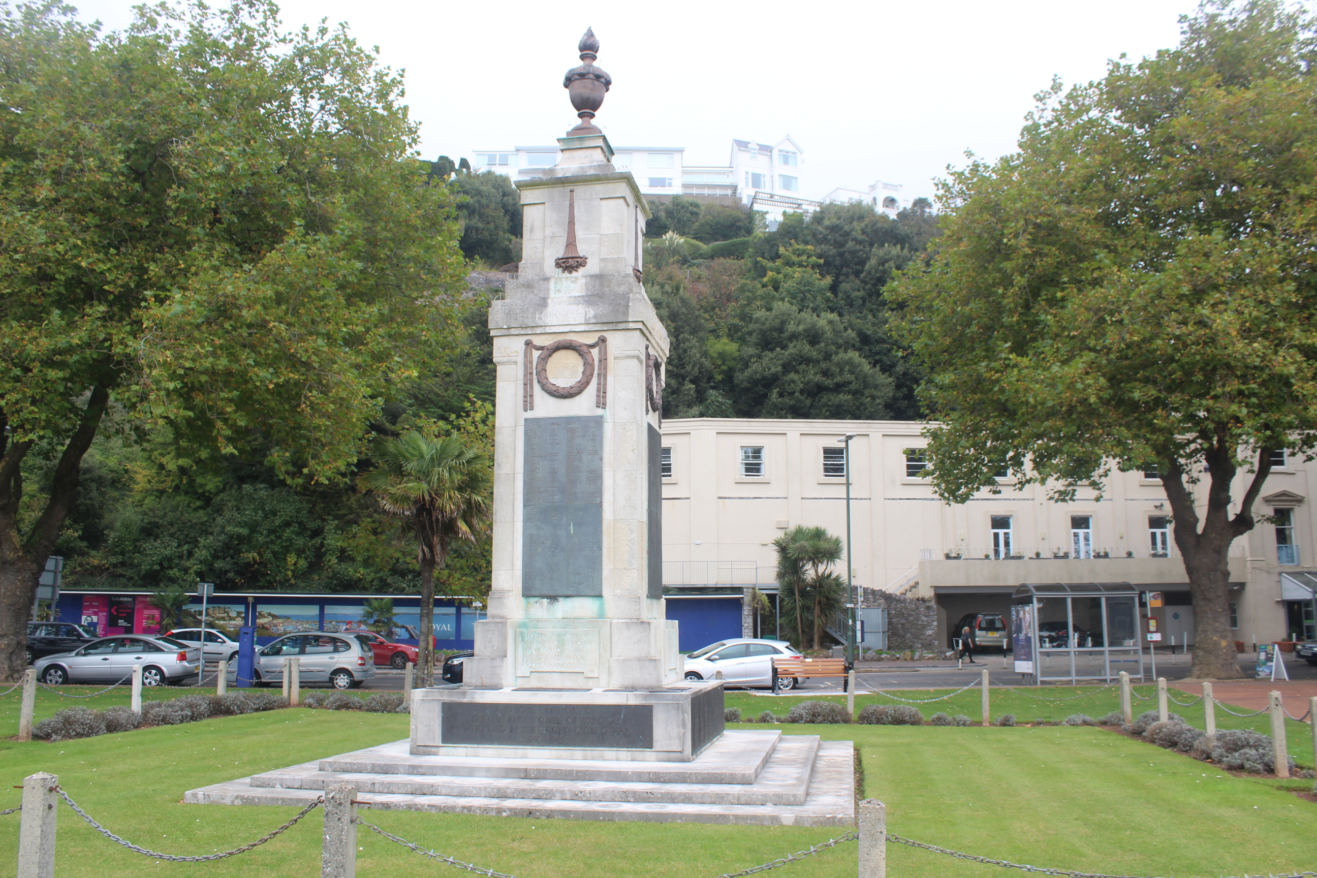 TORQUAY - War Memorials Online